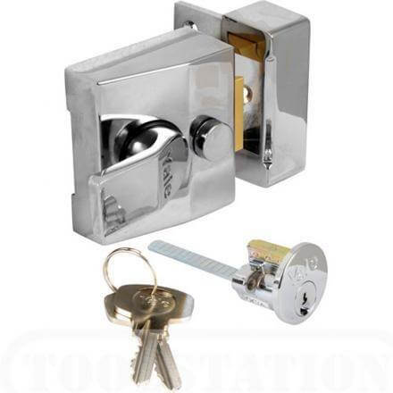 Yale 85 Deadlocking Nightlatch Narrow Style Chrome - Night Latches ...
